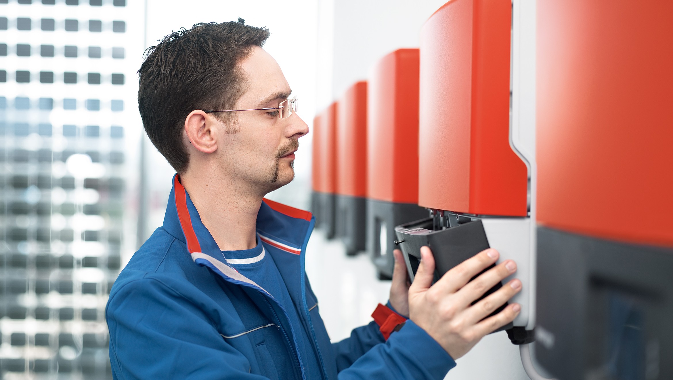 Inbedrijfstelling van zonnestroominstallaties | SMA Benelux
