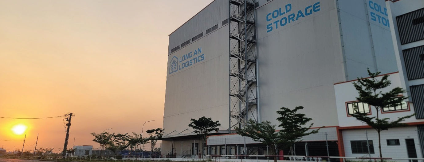 Commercial Rooftop Plant - Long An Cold Storage - Vietnam | SMA South ...